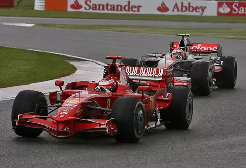 Formula 1: Ibu-alam mimpin Honda ing Podium 30956_4