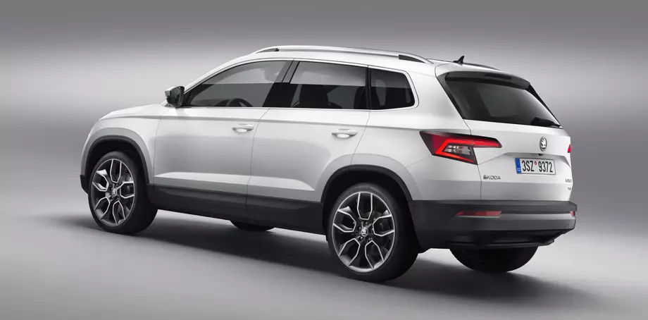 Skoda Karoq CrossOver yashimye udushya twinshi