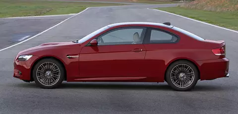 BMW M3シリアルバージョンはもはや秘密ではありません。 3122_4