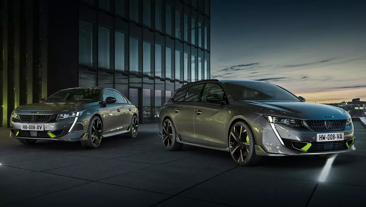 Güçlü Peugeot 508 PSE melezi konveyör üzerinde durdu