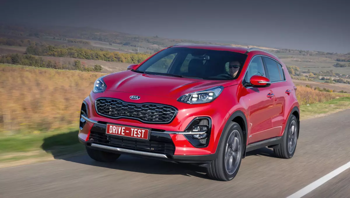 Rydym yn gadael o oruchwyliaeth gasoline gyda diweddaru Compact Sportage Kia