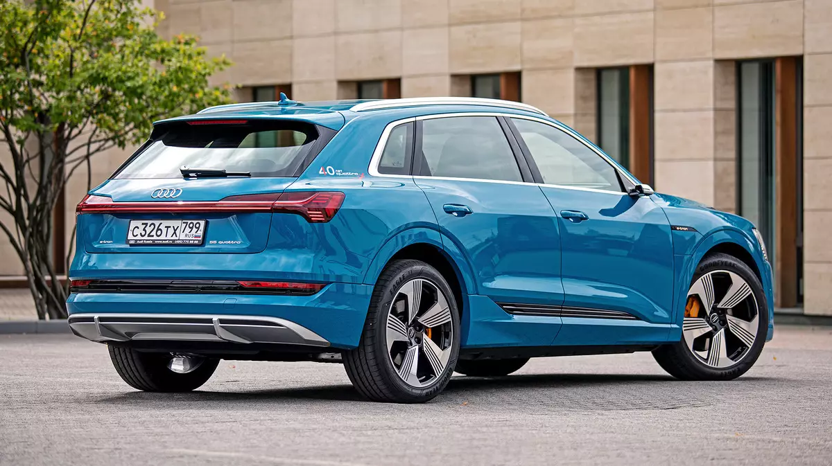 Přihlaste se zájmu ve čtyřech kroužcích, vybavených audi e-tron