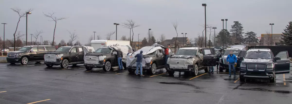 La nuova escalata Cadillac ha rivelato sospensioni posteriori indipendenti 4320_1