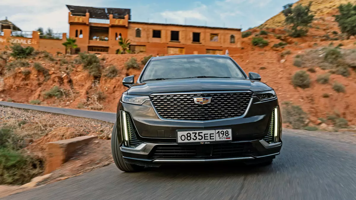 Stofm vir Marokkaanse paaie op Cadillac XT6 Crossover 471_13