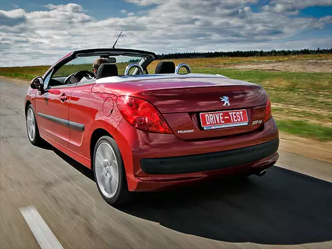 වැඩි සතුට ලබා ඇත cabriolet? 571_8