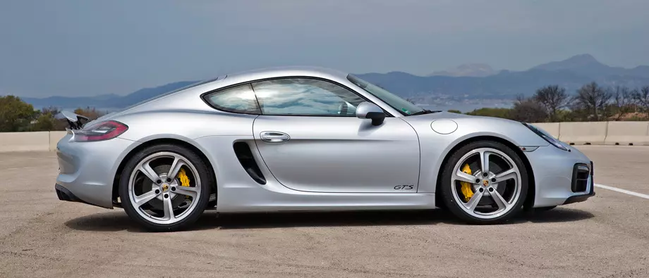 اختر لعبة - بورش بوكستر GTS أو CAYMAN GTS 6455_3