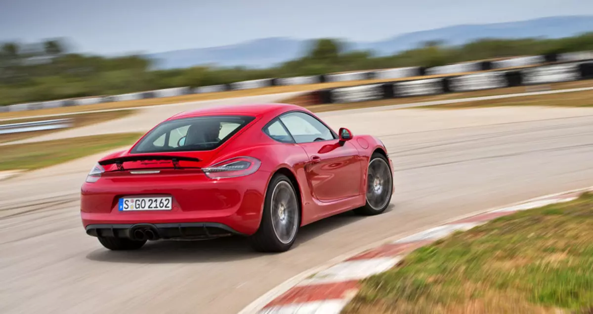 Zgjidhni një lodër - Porsche Boxster GTS ose Cayman GTS 6455_7