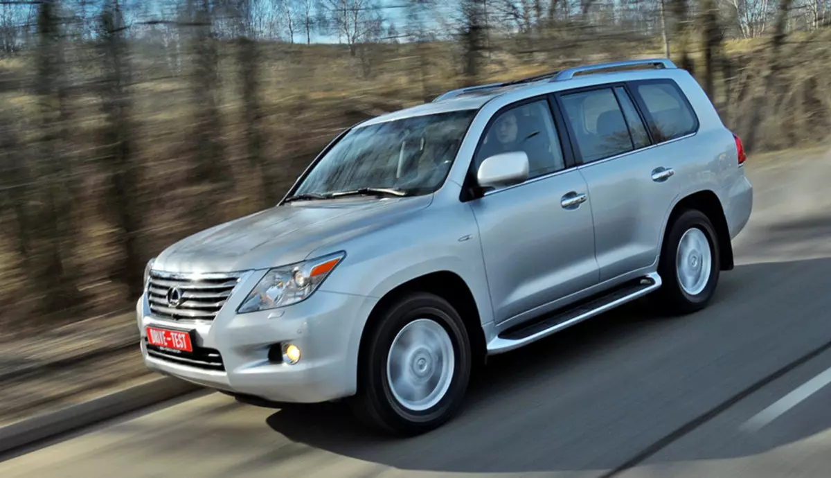 व्यक्ति infiniti QX56 र Lexus lx 570 को साथ के? 6489_7