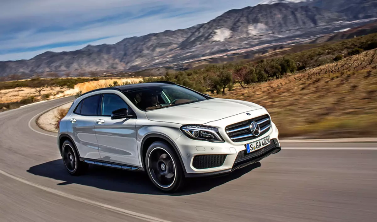 Jagage Mercedes Gla Crossover'ist meeldivat muljet 6619_5