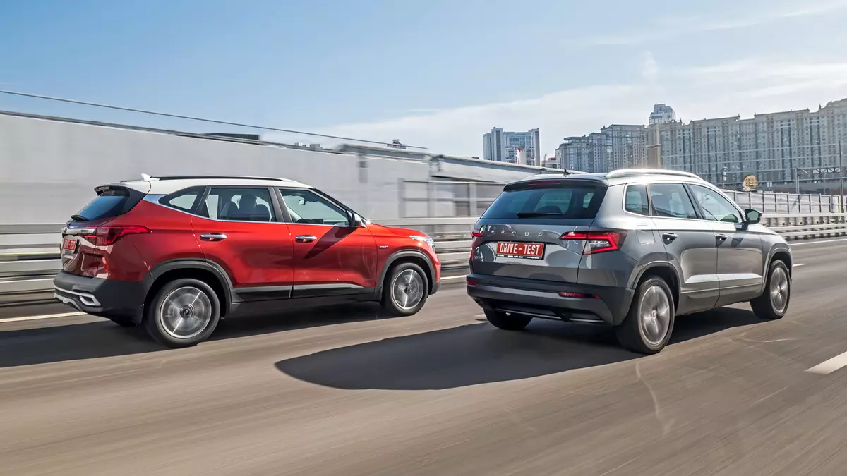 Hidhni geely coolray në Kia Seltos dhe Skoda Karoq 713_1