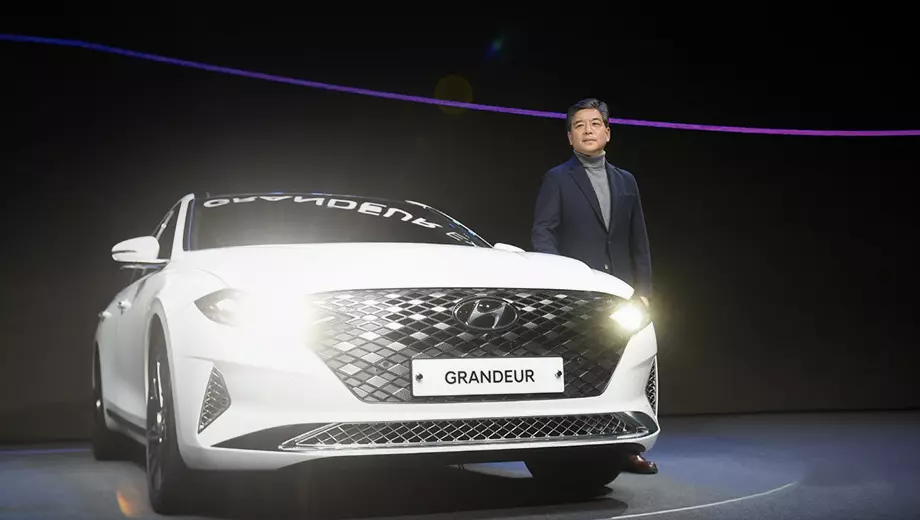 Jay Chan gceapfar uachtarán nua de Hyundai