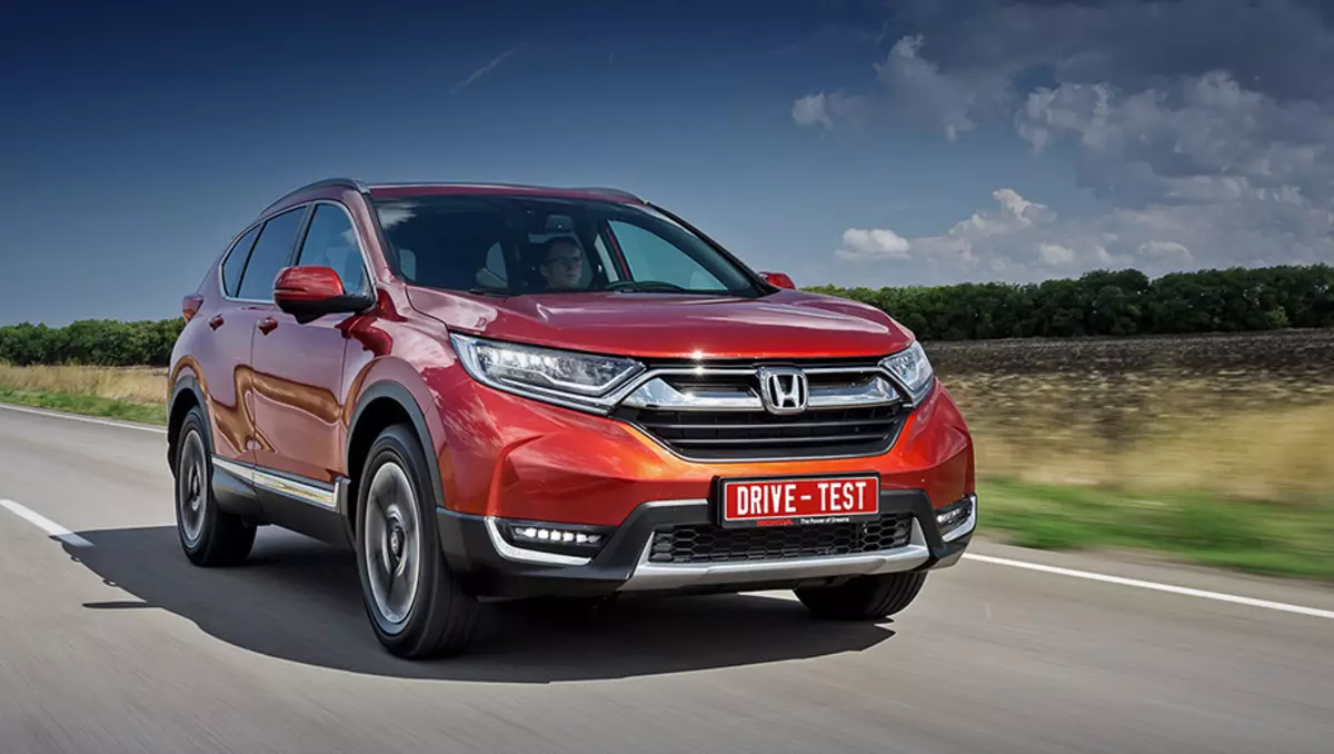 Turahasanga Hasi yambukiranya Honda CR-V gato yarenze