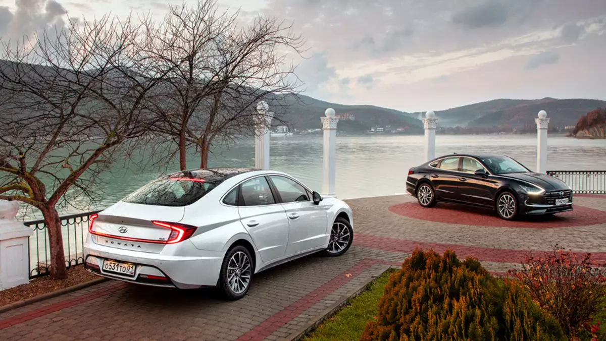 Reflect on the courage of a new sedan Hyundai Sonata 816_11