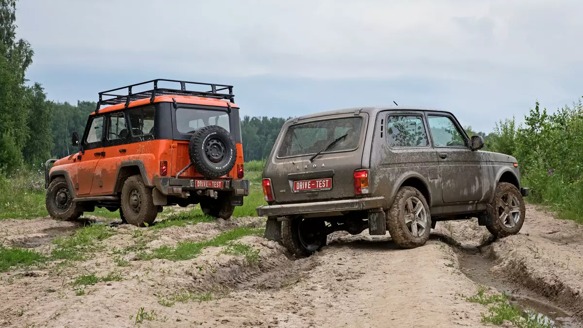 Ponorte sa do minulosti s Lada 4x4 a UAZ Hunter 978_21